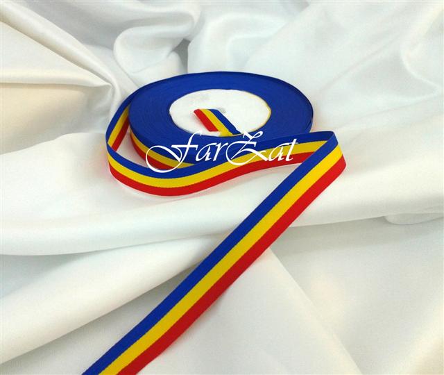 Panglica tricolor 1,5 cm – 25 yards - Tesaturi si Accesorii